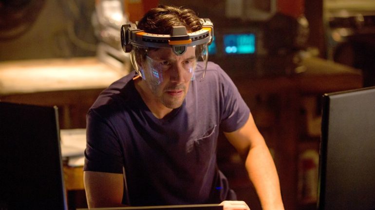 Replicas (2019) REVIEW - Replican You Not? - Cultured Vultures