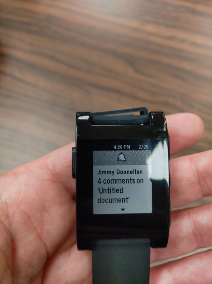 Can You Use The Pebble Watch in 2020? - Cultured Vultures